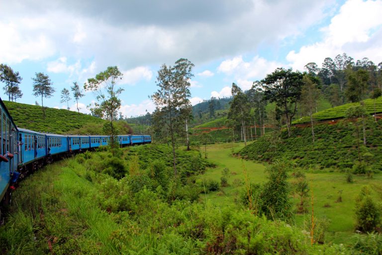 6 of The Most Scenic Train Routes in the World | Travel.Earth