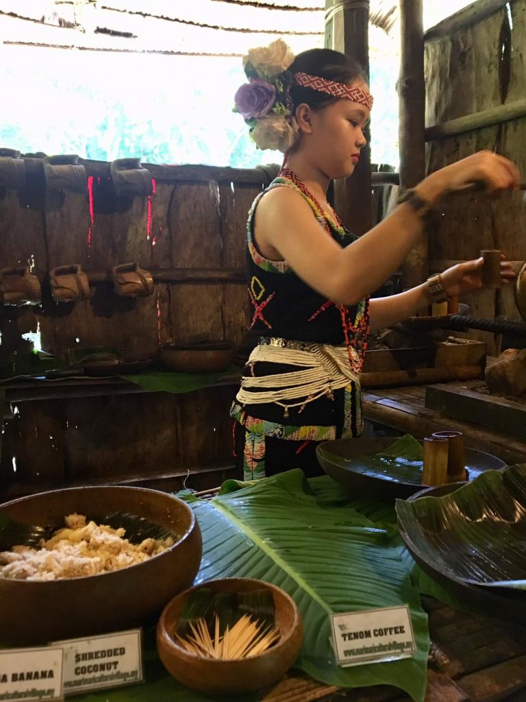 Malaysian Borneo: Ethnic Groups and Tribes of Sabah | Travel Earth