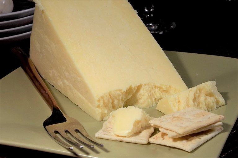 Delicious Welsh Food You Have To Try In Wales | Travel.Earth