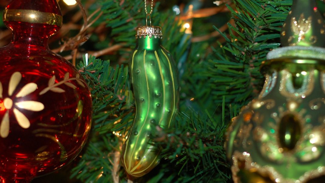 18 Unusual Christmas Traditions Around The World