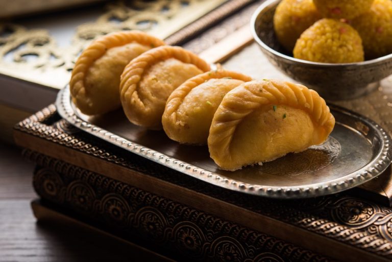 Relish These Delicious Traditional Holi Dishes | Travel Earth