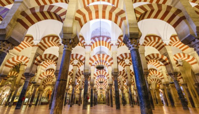 33 Of The Most Beautiful Mosques In The World