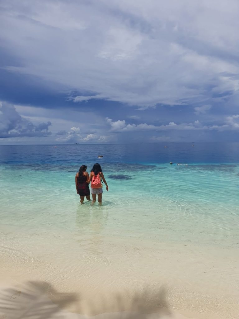 Discovering The Maldives: A Blue Paradise | Travel.Earth Discovering ...