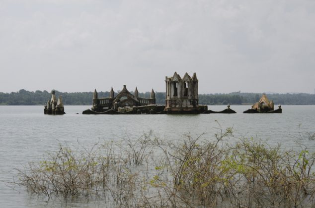 Shettihalli Church: The Gothic Relic Of Karnataka - First Styler