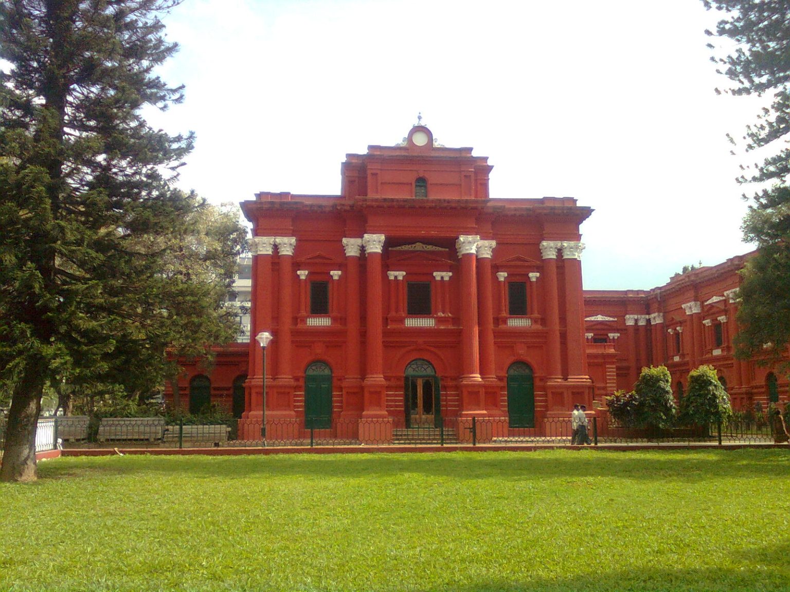 12 Best Historical Places In Bangalore
