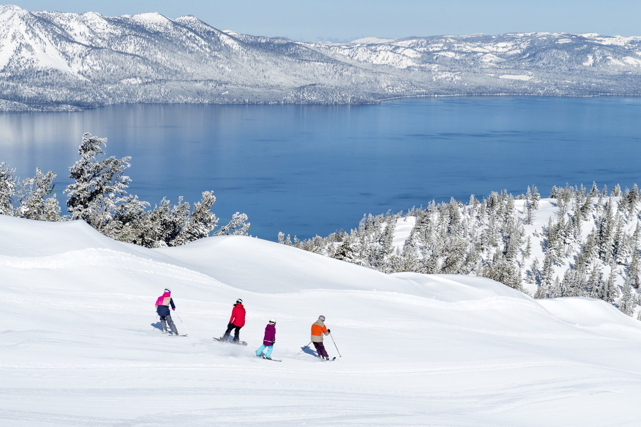 USA's Iconic And Hidden Gem Skiing Experiences